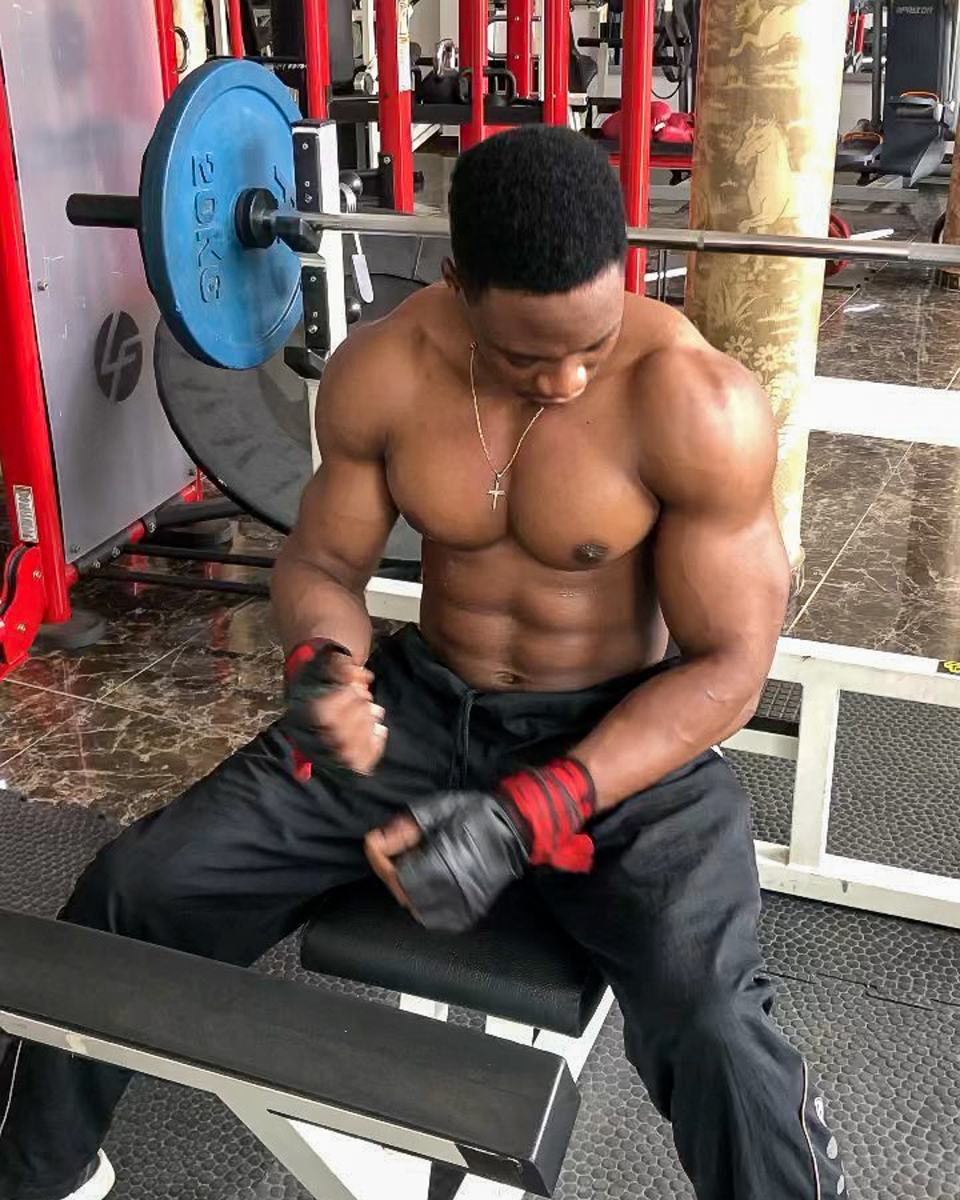 Inaugural EpicPecs Award – Best Chest of 2022 – Round I - EpicPecs