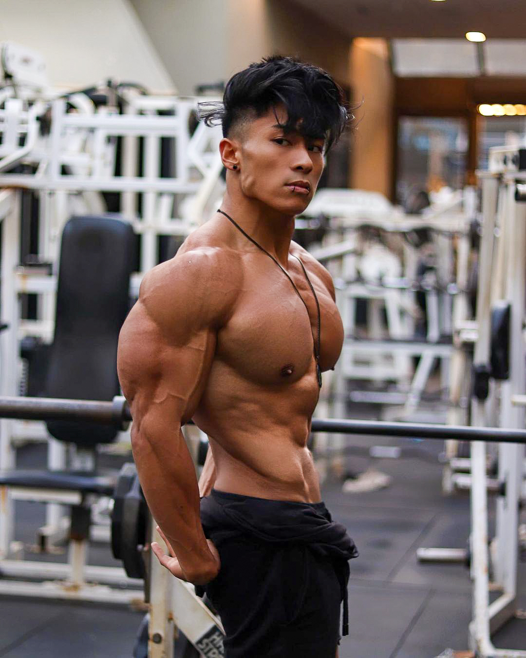 Inaugural EpicPecs Award – Best Chest of 2022 – Round I - EpicPecs