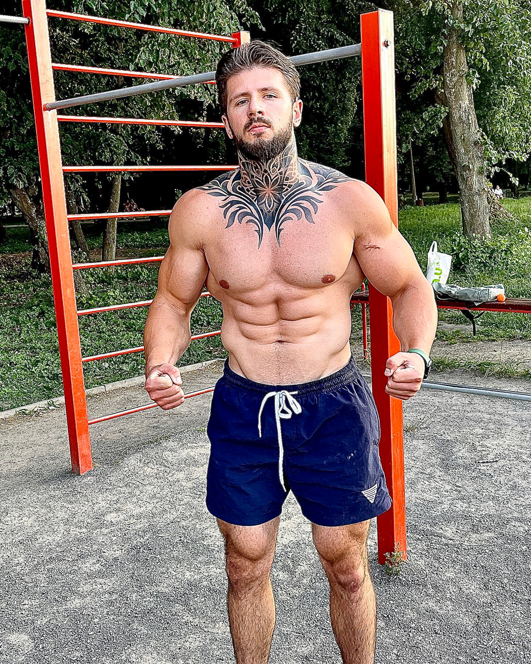 Inaugural EpicPecs Award – Best Chest of 2022 – Round I - EpicPecs